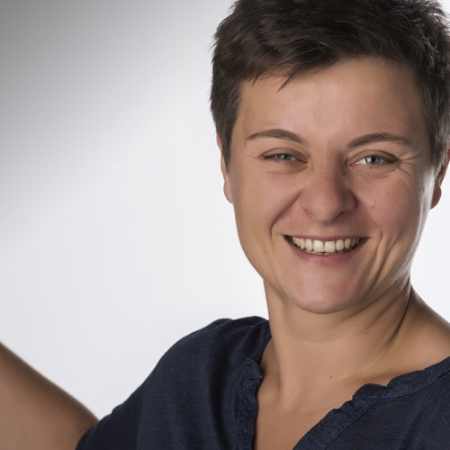 Stream Ein Interview Mit Sarah Neumann Stimmbildnerin + 2 Hörbeispiele ...