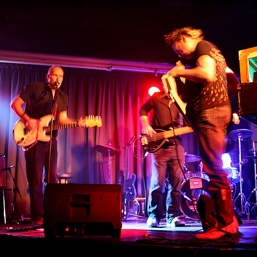 Stream Onionhead - Live At The Ed Castle Adelaide - Dog Years by ...