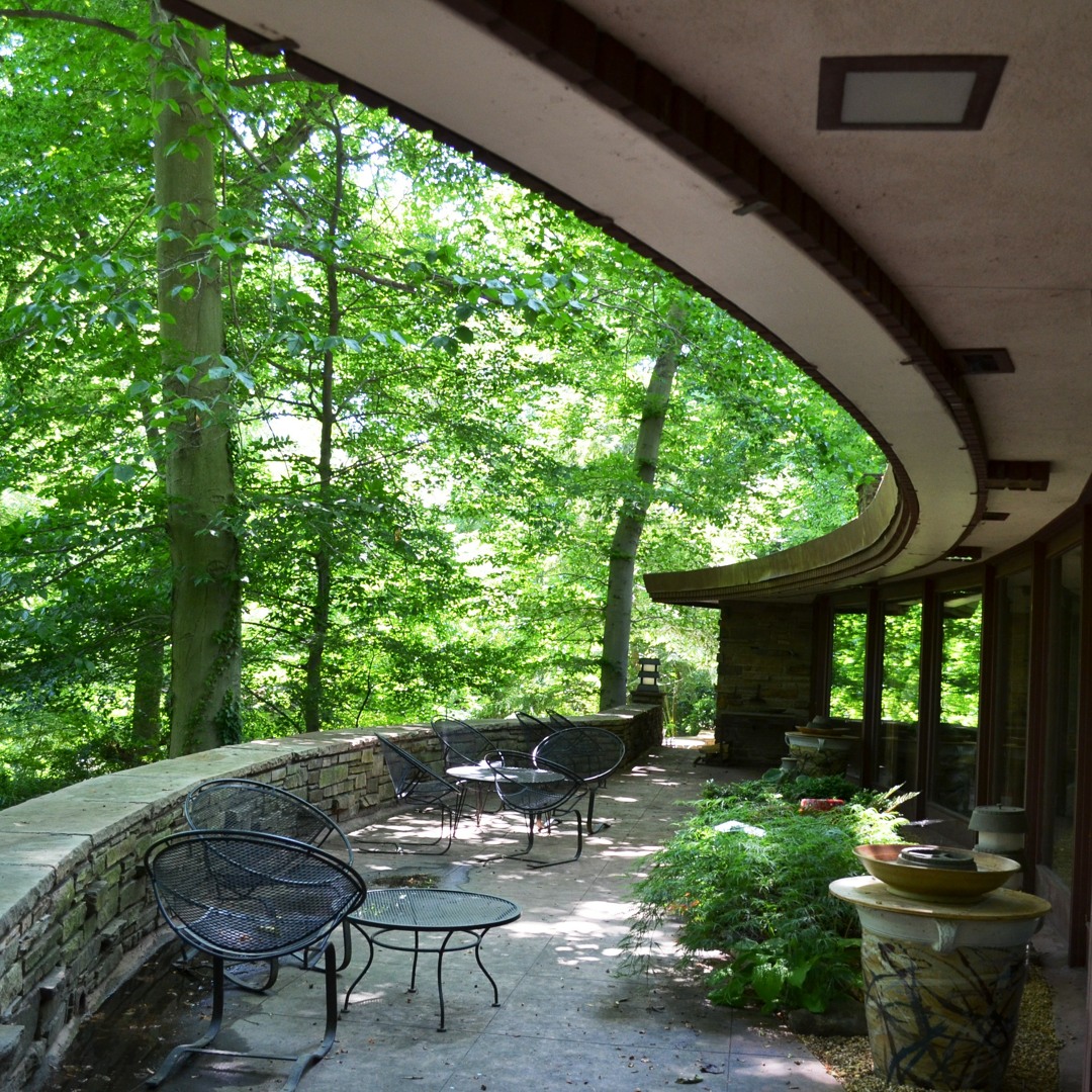 Stream Frank Lloyd Wright Suite - Solar Hemicycle (London Symphony ...