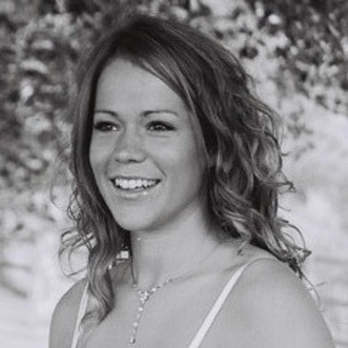 Stream Lizzie Crow Voice-Over Demo by Lizzie Crow | Listen online for ...