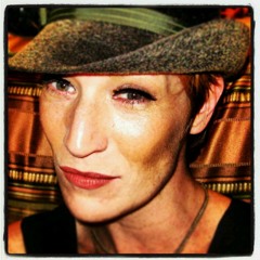 Colleen Carey's Instagram, Twitter & Facebook on IDCrawl