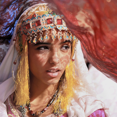 Stream Bakhta- l'Orchestre Symphonique National d'Algérie by Rodaina ...