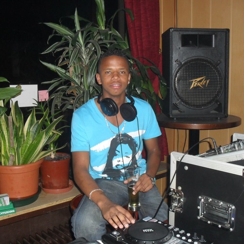 Stream 01 OLD KIZOMBA Cabo Antigo Zouk MIX BY DJ NEGGAS by Dj Neggas ... Stream 01 OLD KIZOMBA Cabo Antigo Zouk MIX BY DJ NEGGAS by Dj Neggas ...