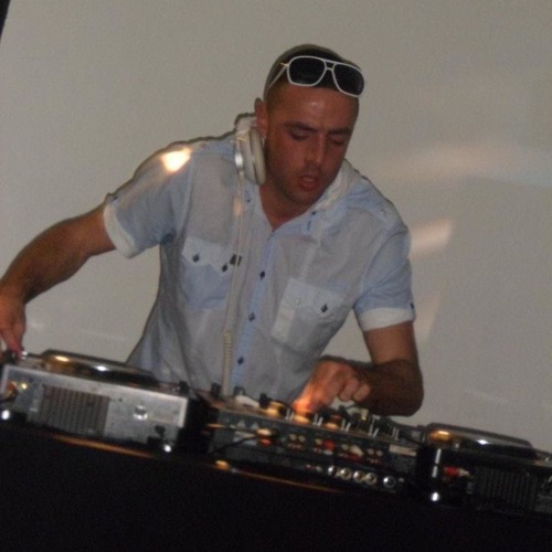 Stream Dagzy | Listen to Hardcore (UK) mixes playlist online for free ...