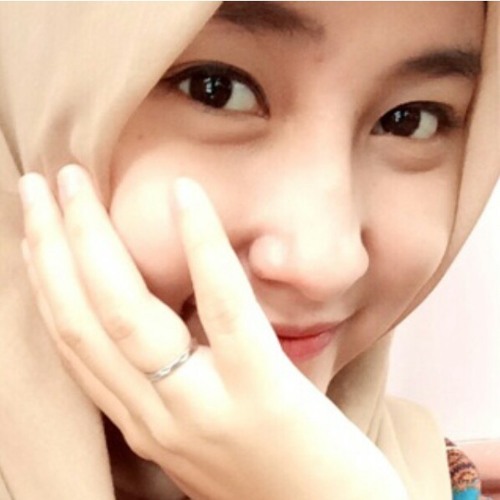 Stream cinta - vina panduwinata by deva_prananda | Listen online for free on SoundCloud