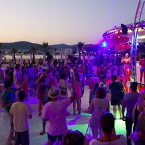 Stream CIRCUIT MIX- POOL PARTY by Dj Braulio mix | Listen online for ...