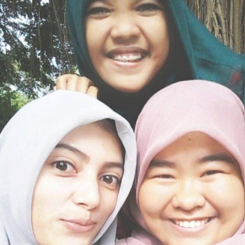 Stream Mungkinkah - Stingky (Trio Wakwaw) by pop_py | Listen online for free on SoundCloud