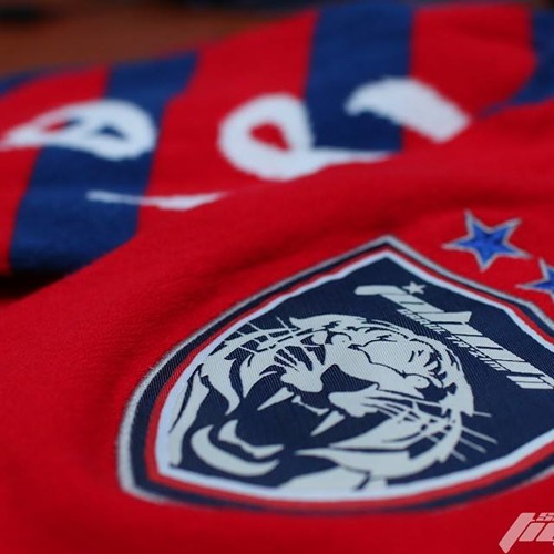 Stream Azman Ramali | Listen to johor southern tiger playlist online ...