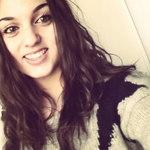 Stream Titanium-Rihanna by chia09 | Listen online for free on SoundCloud