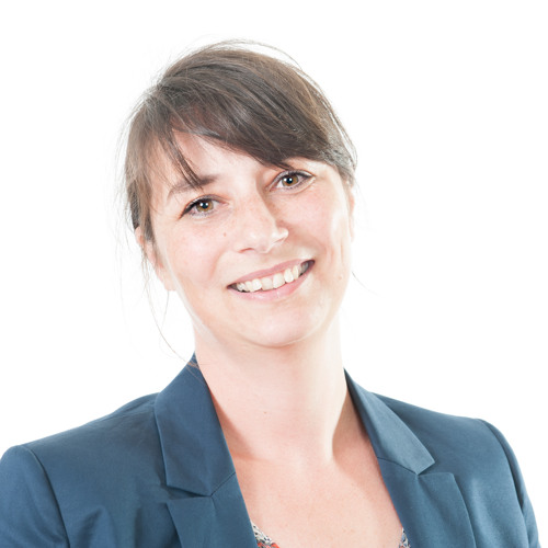 Stream Gesproken Column Dr. Aziza Mayo - Lector Waarde(n) Van ...