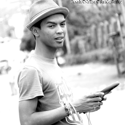Stream Mr SAYDA - AZA MANAHY IANAO (Version 1) by Saydomah'ra | Listen ...