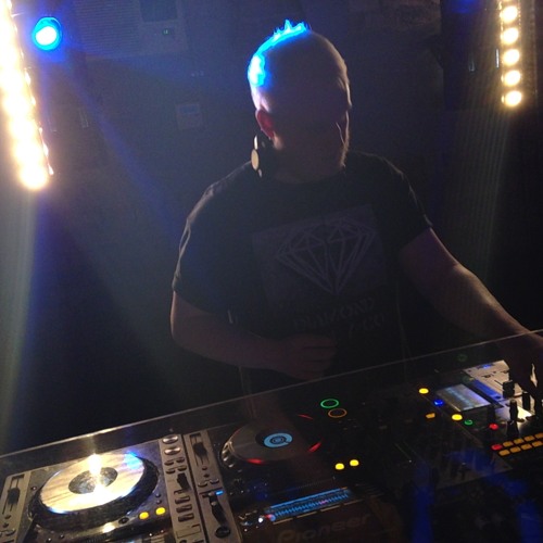 Stream February 2015 Mix. by James de Courcy | Listen online for free ...