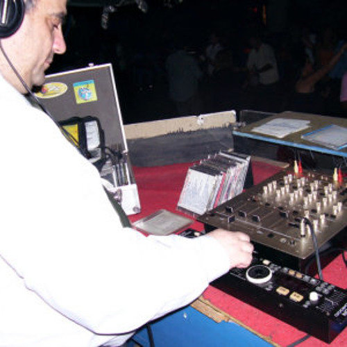 Stream DJ. Alejo Granatto - Ensalada Retro 80's (Part - 1) by Dj. Alejo ...