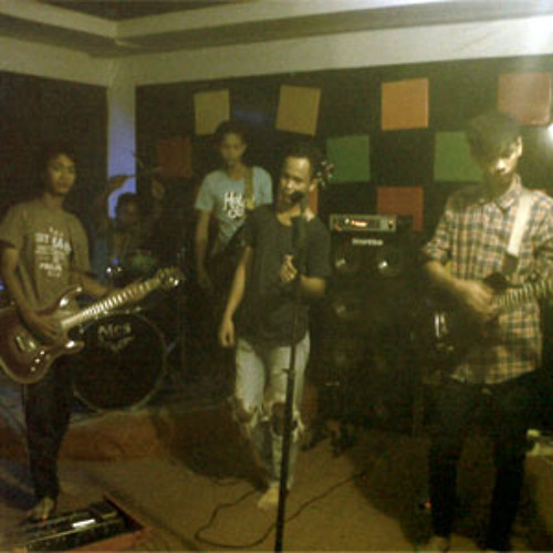 Stream Arvhilla Band - ABG Tua (Plat Band cover) by Ricky Wahyudii ...