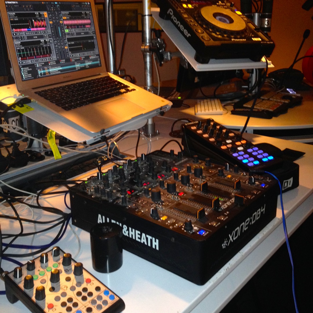 Stream HokesPokes @ FM4 Digital Konfusion Mix Show by HokesPokes ...