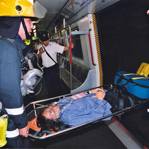 Stream MTR emergency announcement demo by Alan Yu | Listen online for ...