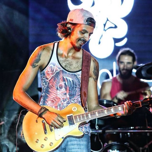Stream Cairokee - Hawary Solos by Mohamed Nabih | Listen online for ...