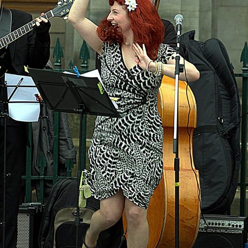 Stream 04 Dream A Little Dream Of Me by Ali Affleck | Listen online for ...