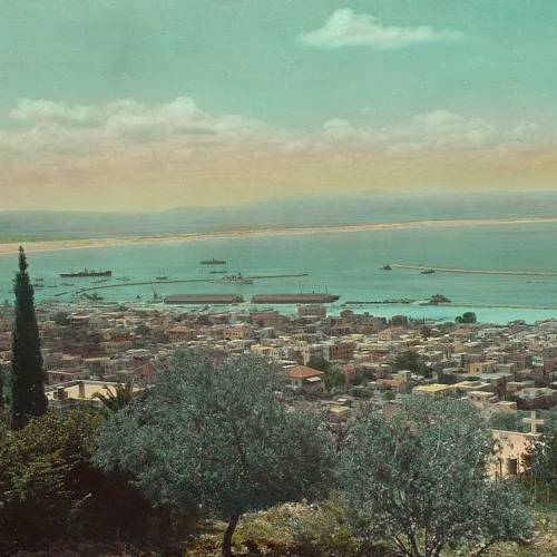 Stream A Tale of Two Houses: Haifa before and after 1948 | Mahmoud ...