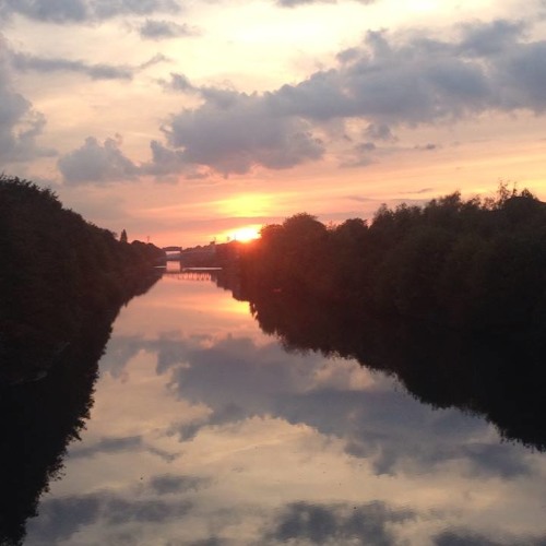 Stream 3am in Kenny Fields by New Normal | Listen online for free on ...