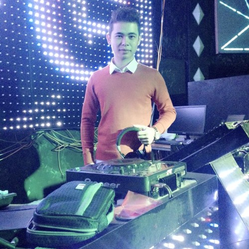 Stream Nonstop - Tien'see - Hey Brother by dj tien'see | Listen online ...