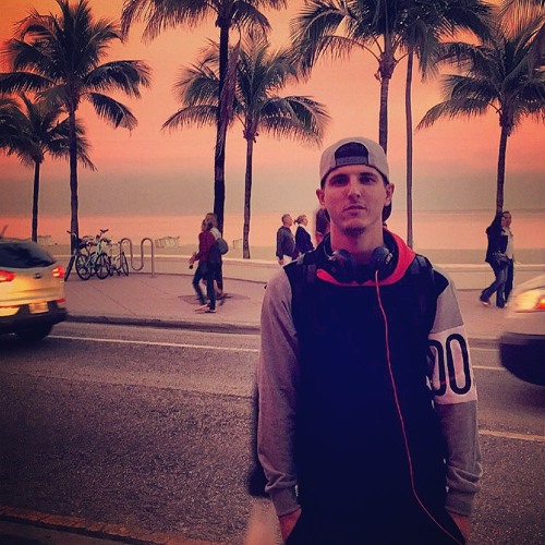 Stream Road Trip (ft. Howie Stackz) [Prod. Taz Taylor] by Unfamliar ...
