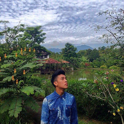 Stream #Akim-potret(short cover eky) by frekey ^-^ | Listen online for ...