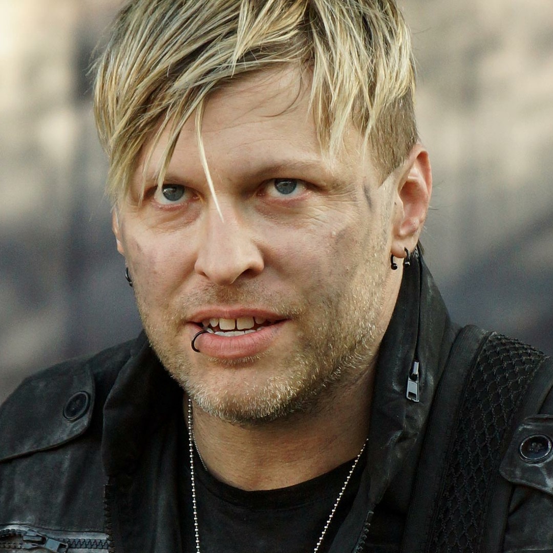 Stream Interview with Three Days Grace; Bassist Brad Walst Discusses ...