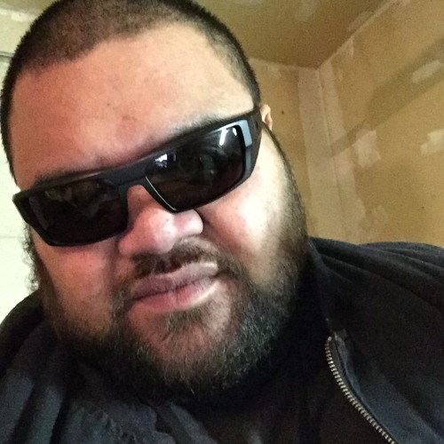 Stream Manu'atele Stand Up 2015 by Nofizz Moliga | Listen online for ...