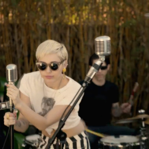 Stream True Trans Soul Rebel - Miley Cyrus & Laura Jane Grace ...