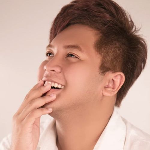 Stream MANITH - ស្នាមថើបមួយនោះ (THAT KISS) by Axiata Music | Listen ...