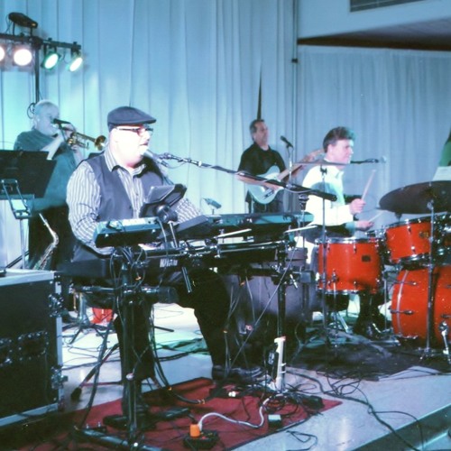 Stream UPTOWN FUNK - BOB KUBAN BAND - 2015 by Steven W. Hoover | Listen ...