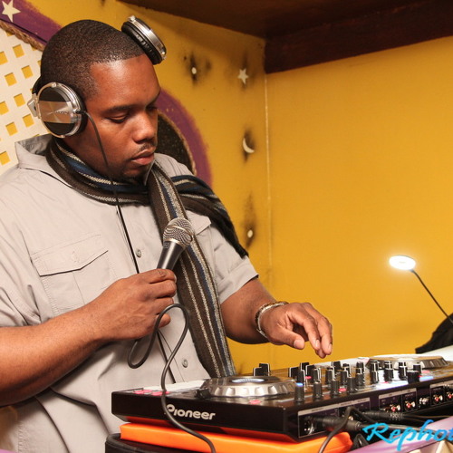 Stream DJ METRO BLIZZARD USTREAM LIVE 1-26-15(KOMPA SET) by DJMETRO ...