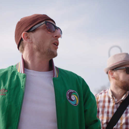 Stream Eric "Hon är tillbaka" by Eric "hon är tillbaks" | Listen online ...