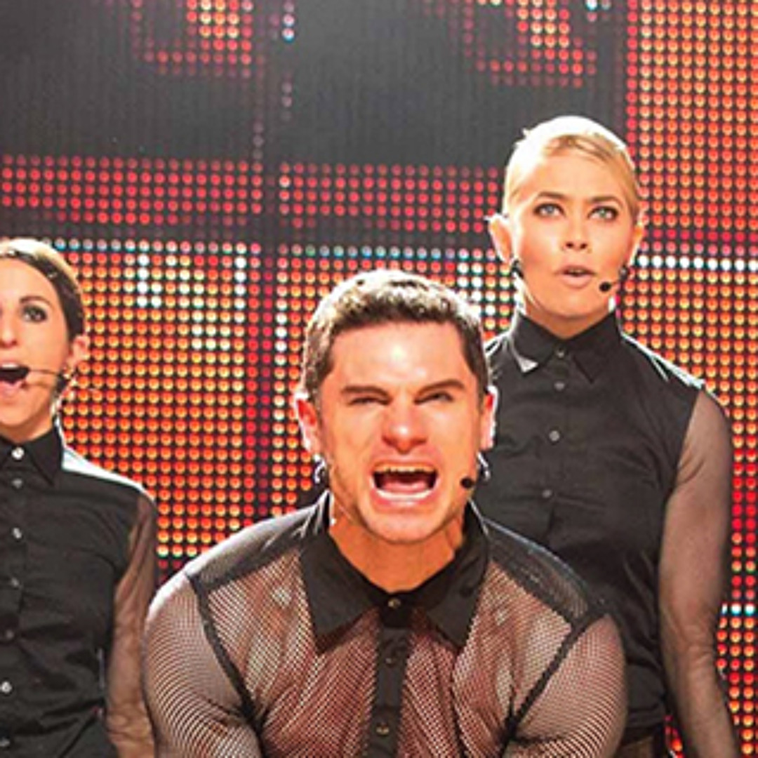 Stream Pitch Perfect 2 - Das Sound Machine World Championship Finals ...