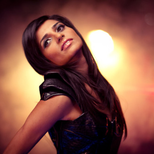 Nadia Ali Armin