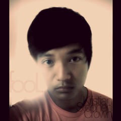 Stephen Crown's Instagram, Twitter & Facebook on IDCrawl