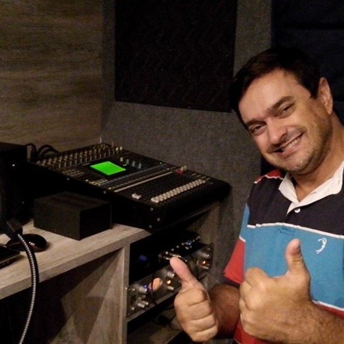 Stream SPOT GREEN CLUB PRO by Locutor Cristiano Cava | Listen online ... Stream SPOT GREEN CLUB PRO by Locutor Cristiano Cava | Listen online ...