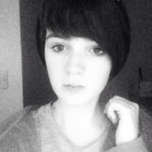 Stream shay lee - break me(4Beats App) by shaelea 1 | Listen online for ...