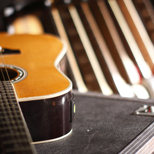 Stream 05 AcGuitar Preview by TRACE THOMAS | Listen online for free on ...