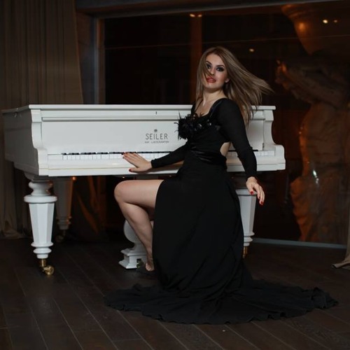 Maria Kress's Instagram, Twitter & Facebook on IDCrawl