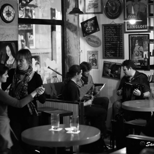 Stream Borve Castle(Donald MacLeod) - Ramnee Ceilidh (Gordon Duncan ...