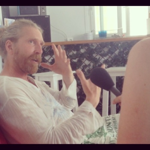 Stream Op de bonnefooi naar Tarifa zonder surfplank by Laura Mennen ...