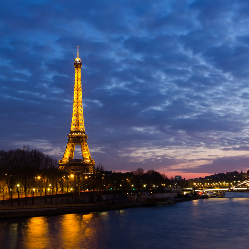 Stream Moonlight Over Paris (Cover): Does the moonlight shine on Paris ...