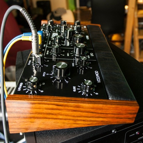 Stream Korg Monotron Mod - Acid Line (wet) by Hörkn Körk Instruments ...