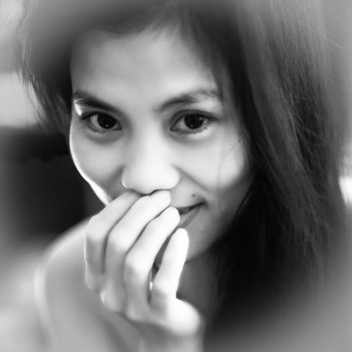 Stream Nắng thủy tinh - Ca sĩ Hồng Hải by Dung Luong Tien | Listen online for free on SoundCloud