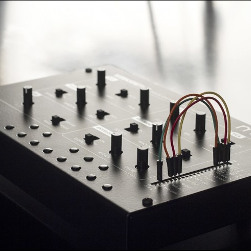 Stream moog music | Listen to Moog Werkstatt Drones | Nosaj Thing ...