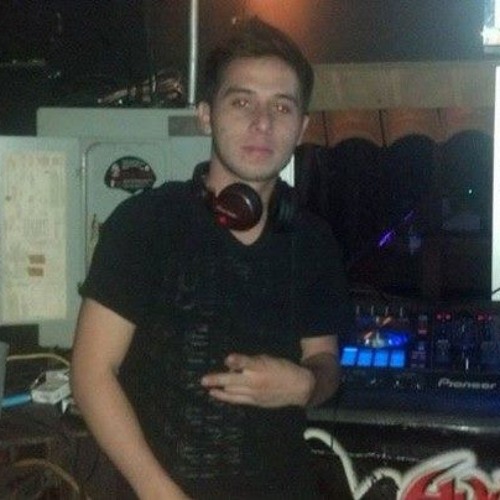 Stream ARIEL CAMACHO, REMMY VALENZUELA Y EL KOMANDER MIX DJMOL by ...
