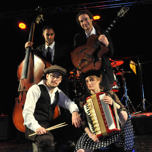 Stream La Machine à Guincher-Bucaro (Paso Doble) by Caméléon Production ...