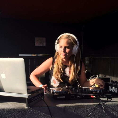 Stream DJ Smoore - Live at The Rock & Roll Hotel - Washington, D.C. 8 ...